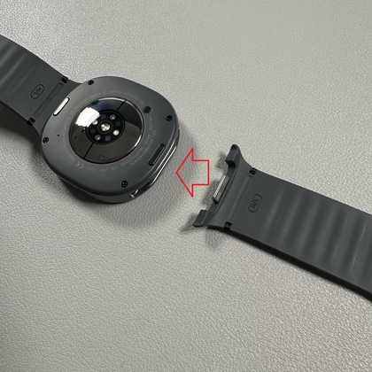 How to Remove or Change Bands on Samsung Galaxy Watch 8 LTE | ManualsLib