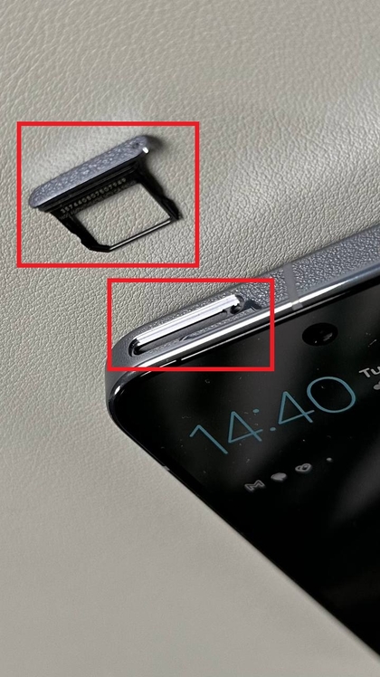 How to Insert a SIM Card in Your Google Pixel 10 Pro | ManualsLib