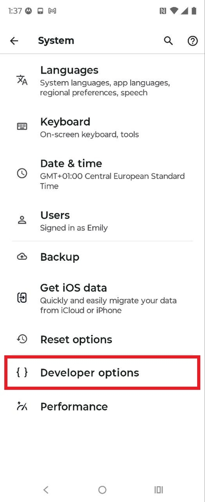 How to Enable or Disable Developer Options on Motorola Razr 60 Ultra ...