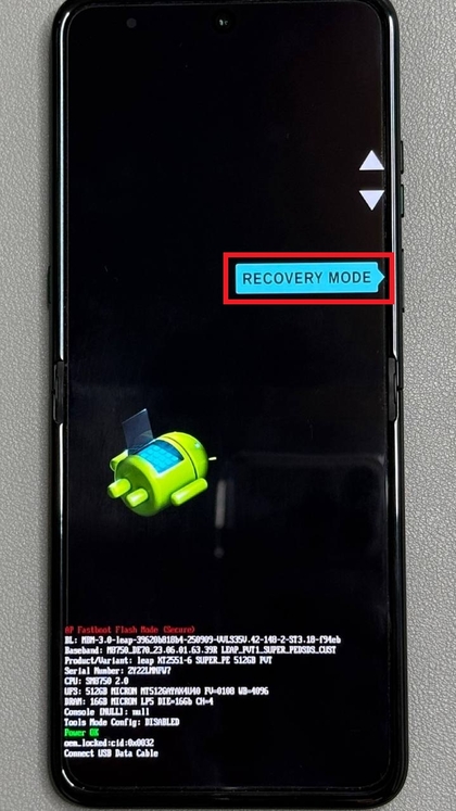 Motorola Razr 60 Ultra: How to Perform a Hard Reset Using Recovery Mode ...
