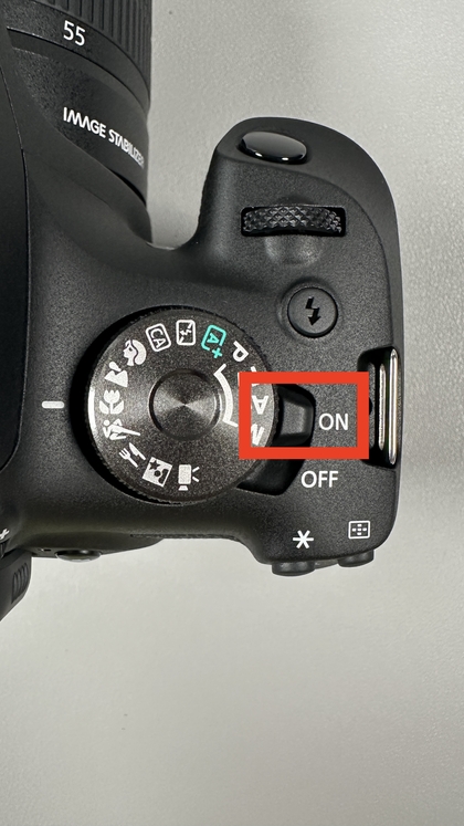 How to Switch Between Auto and Manual Focus on the Canon EOS 2000D ...