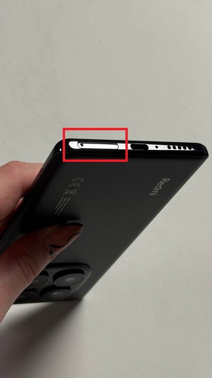 How to Insert a SIM Card in Xiaomi Redmi Note 14 Pro | ManualsLib