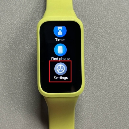 How to Set a Passcode on the Xiaomi Smart Band 9 Active | ManualsLib