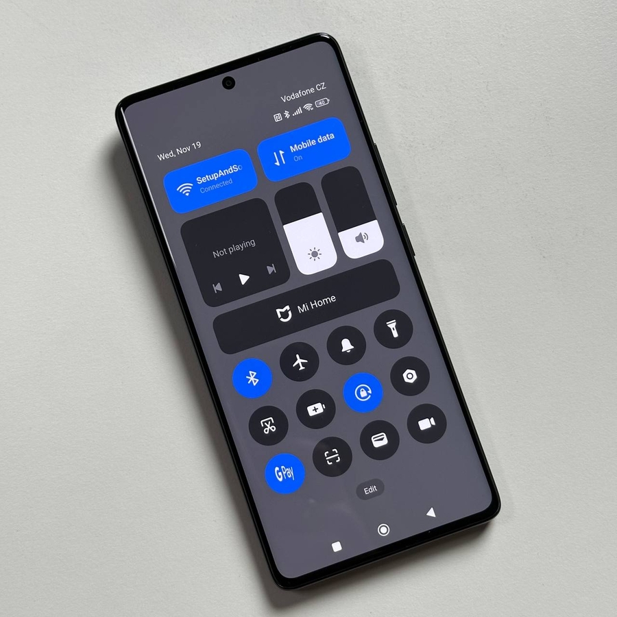 How to Disable Automatic Wallpaper Change on Xiaomi Redmi Note 14 Pro ...