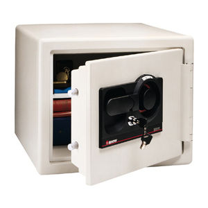 SENTRY FIRE-SAFE OWNER'S MANUAL Pdf Download | ManualsLib