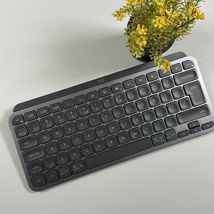 Logitech MX Keys Mini Keyboard - How To Check For Updates | ManualsLib