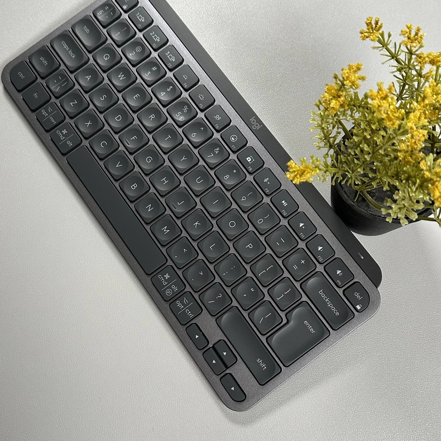 Connecting Logitech MX Keys Mini Keyboard to Windows PC | ManualsLib