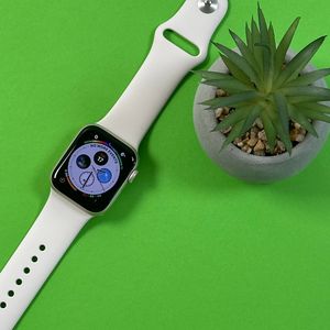 How to Pair Your Apple Watch SE 3 with Your iPhone | ManualsLib