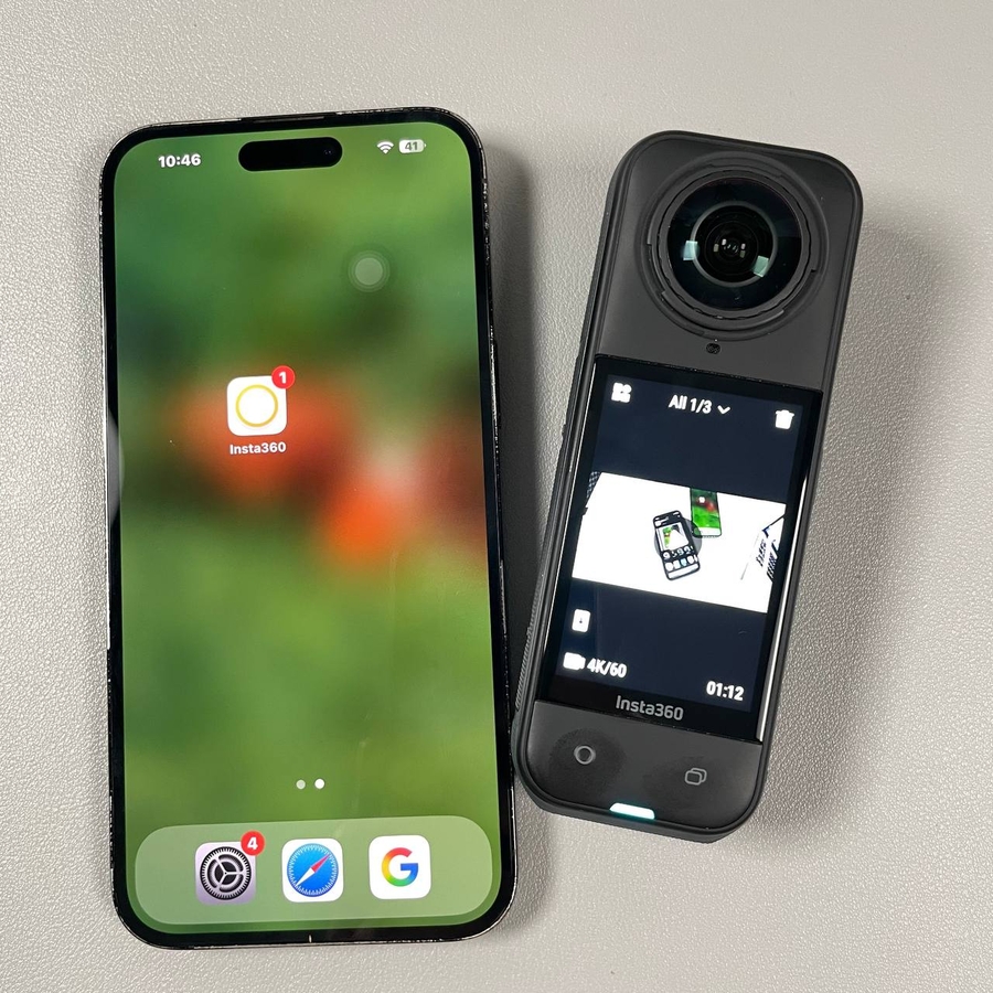 Inserting an SD Card into the INSTA360 X5 Camera | ManualsLib