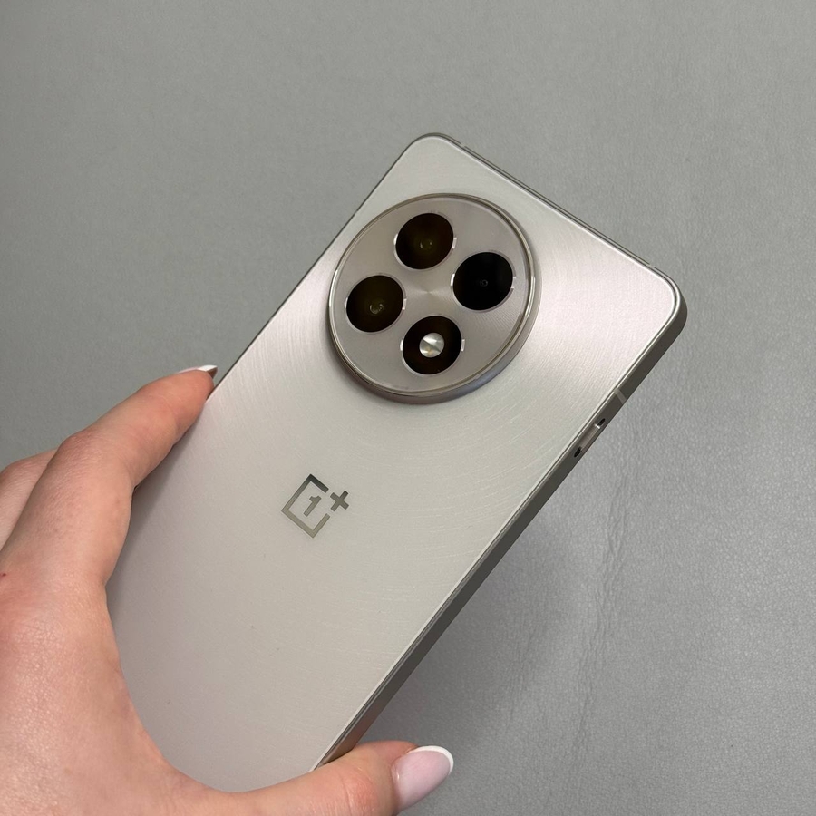 How to Choose Default Calling SIM Card on OnePlus 13R 5G | ManualsLib