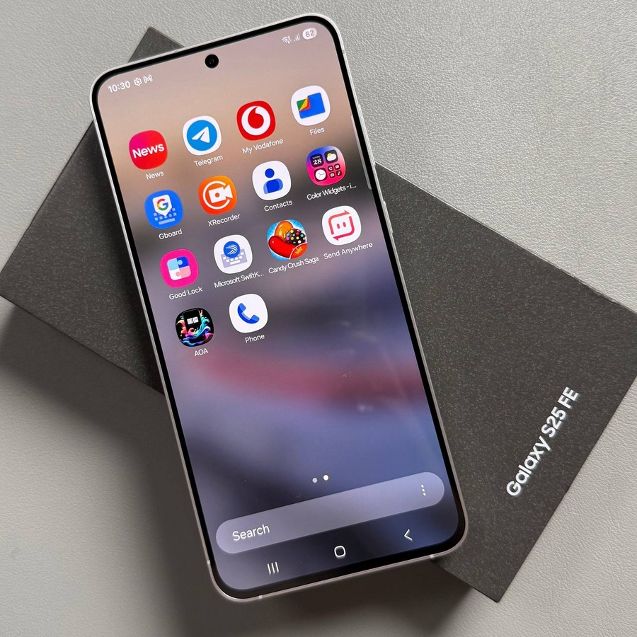 Samsung Galaxy S25 FE: How to Change Home Screen Layout | ManualsLib