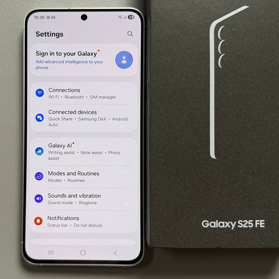 How to Use Split Screen on Samsung Galaxy S25 FE | ManualsLib