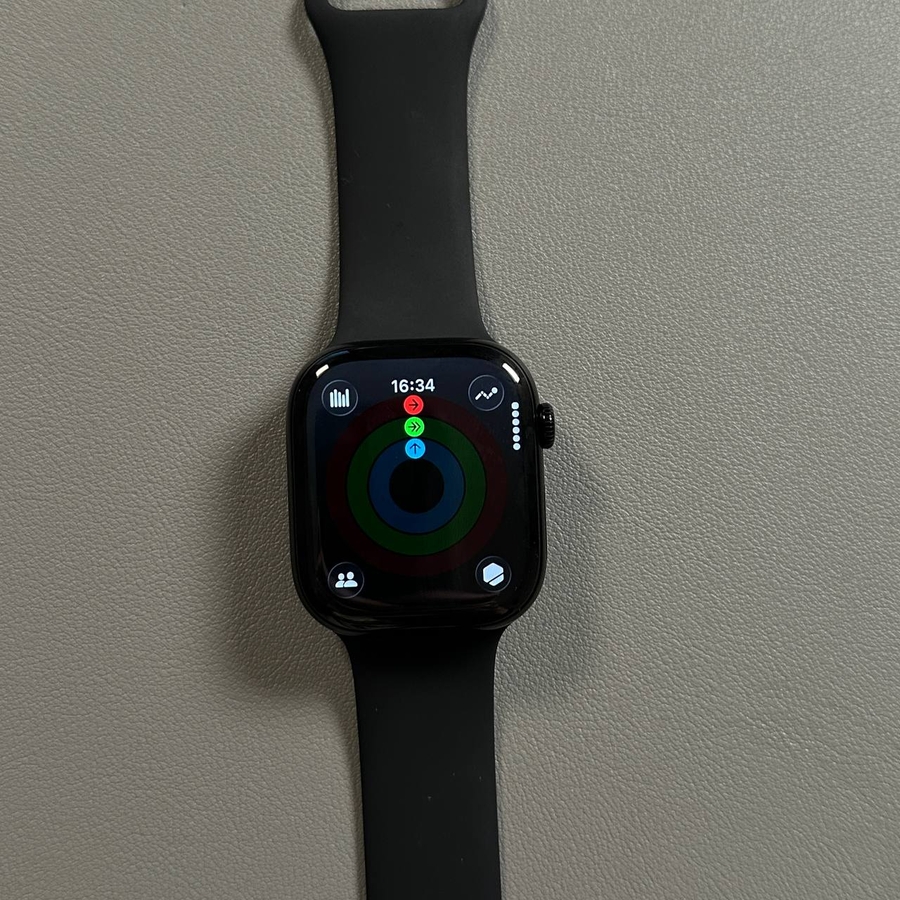 How to Set Up and Connect Apple Watch Series 11 to Your iPhone | ManualsLib
