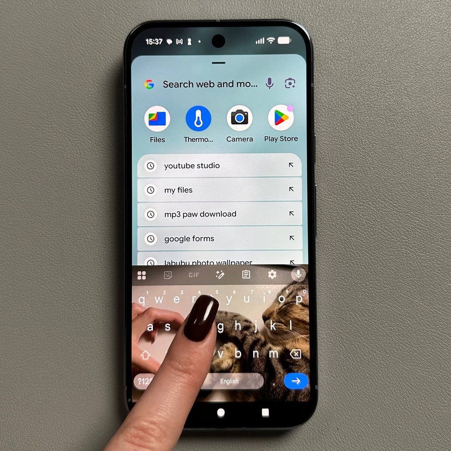 How to Use the Temperature Sensor on Your Google Pixel 10 Pro | ManualsLib